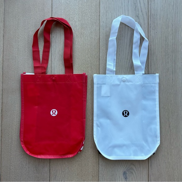 lululemon athletica | Bags | New Lululemon Small Shopping Gift Bags Set ...